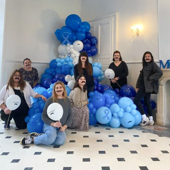 Décor Movember au Château de Passy : Soutenir la santé masculine avec ...